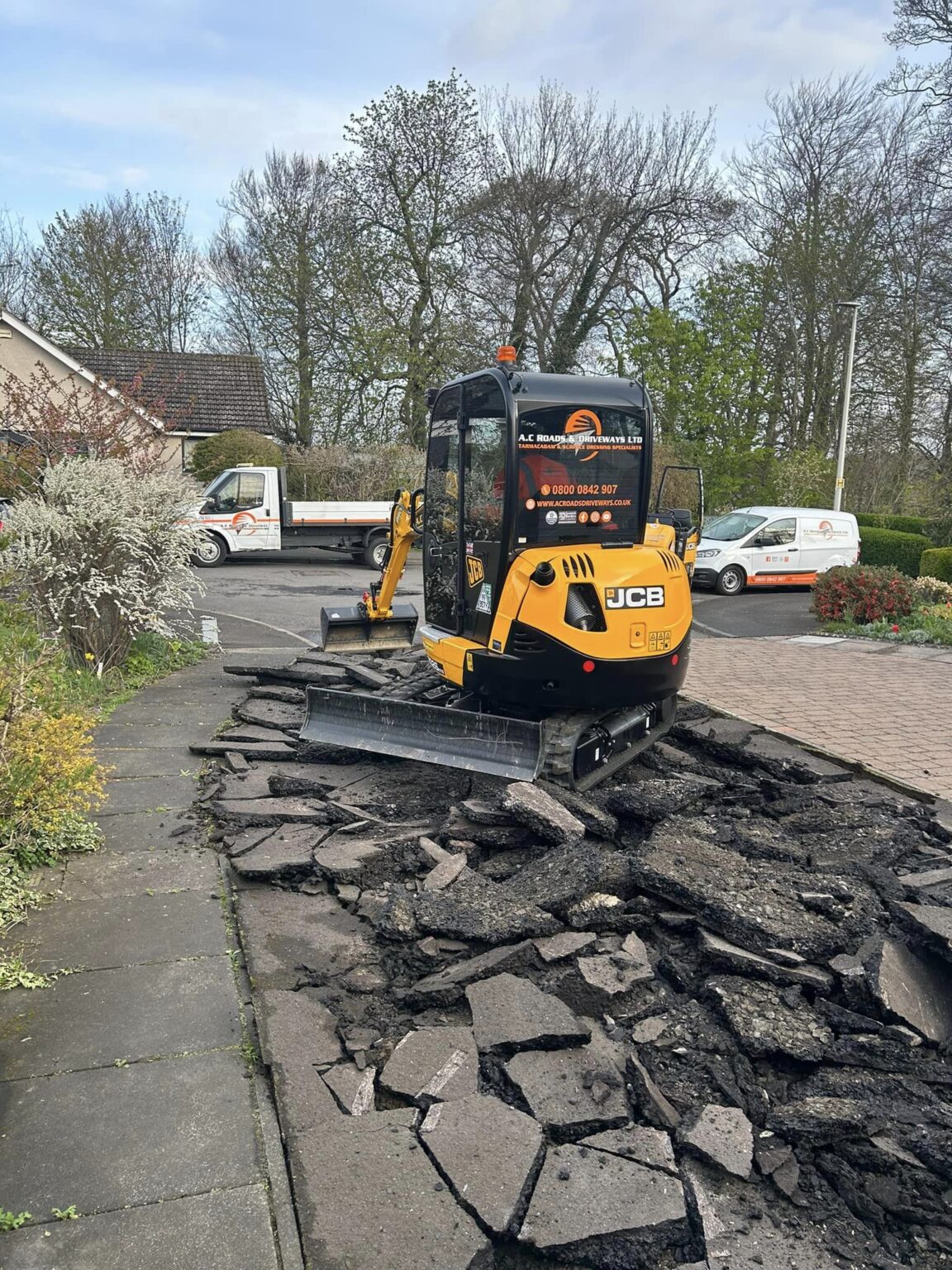 Replace Tarmac Driveway, Resurfacing - Kelso, Borders, Scotland